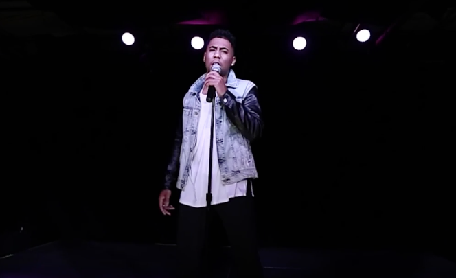 VIDEO: Julian King - 'No Strings'