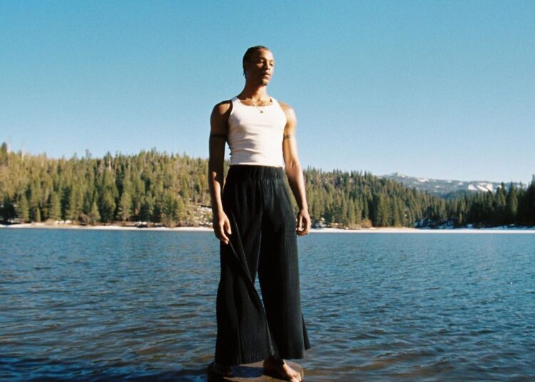 Brandon Banks Releases New EP ‘Static’ - Rated R&B