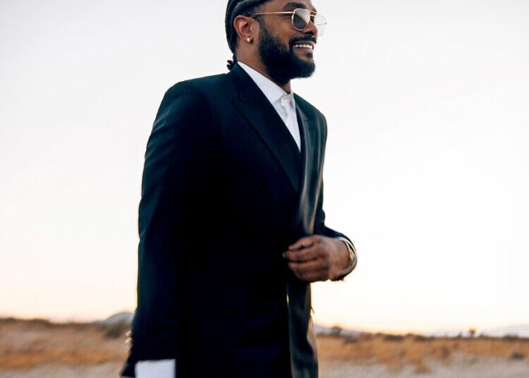 Maxwell Announces 'The Night Tour' With Anthony Hamilton and Joe ...