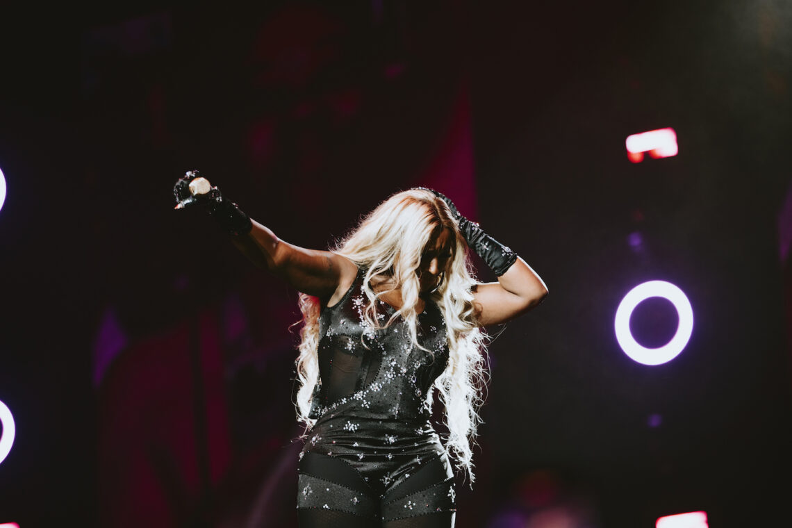 Mary J. Blige Brings Big Queen Energy to Charlotte: Concert Review