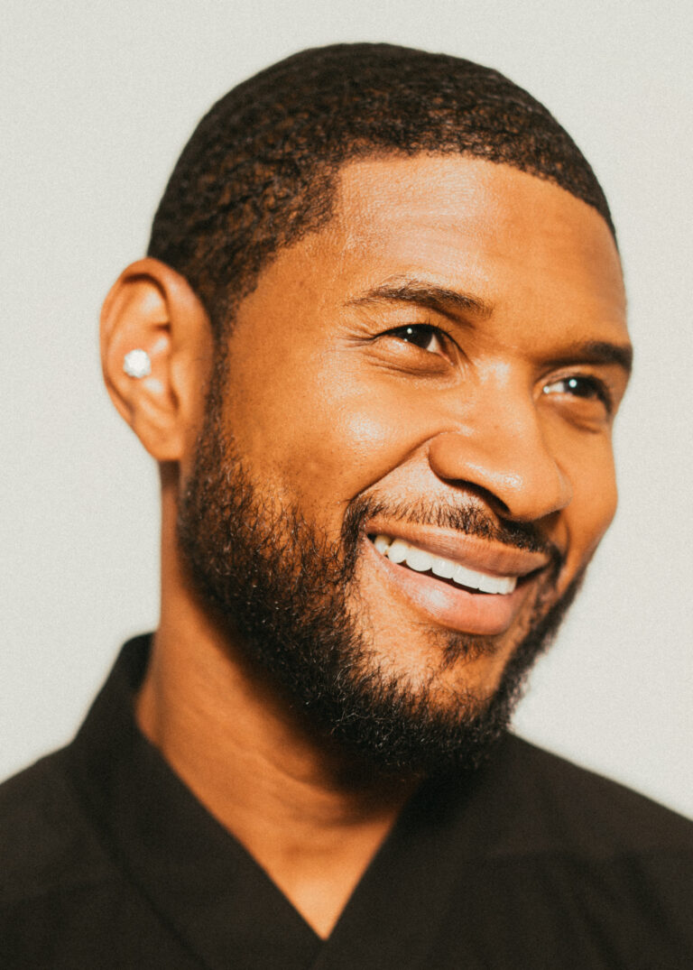 Usher's 'Glu' Hits No. 1 at R&B Radio