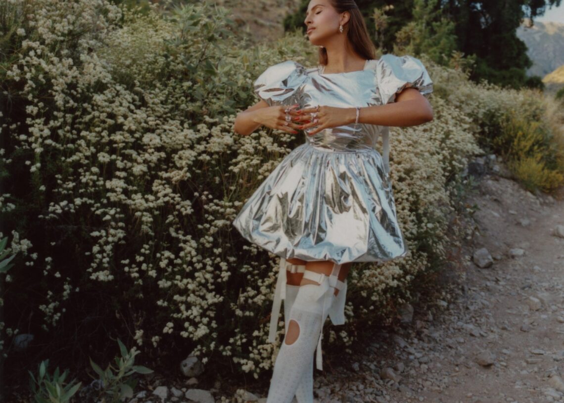 Snoh Aalegra Sips 'Sweet Tea' on New Song