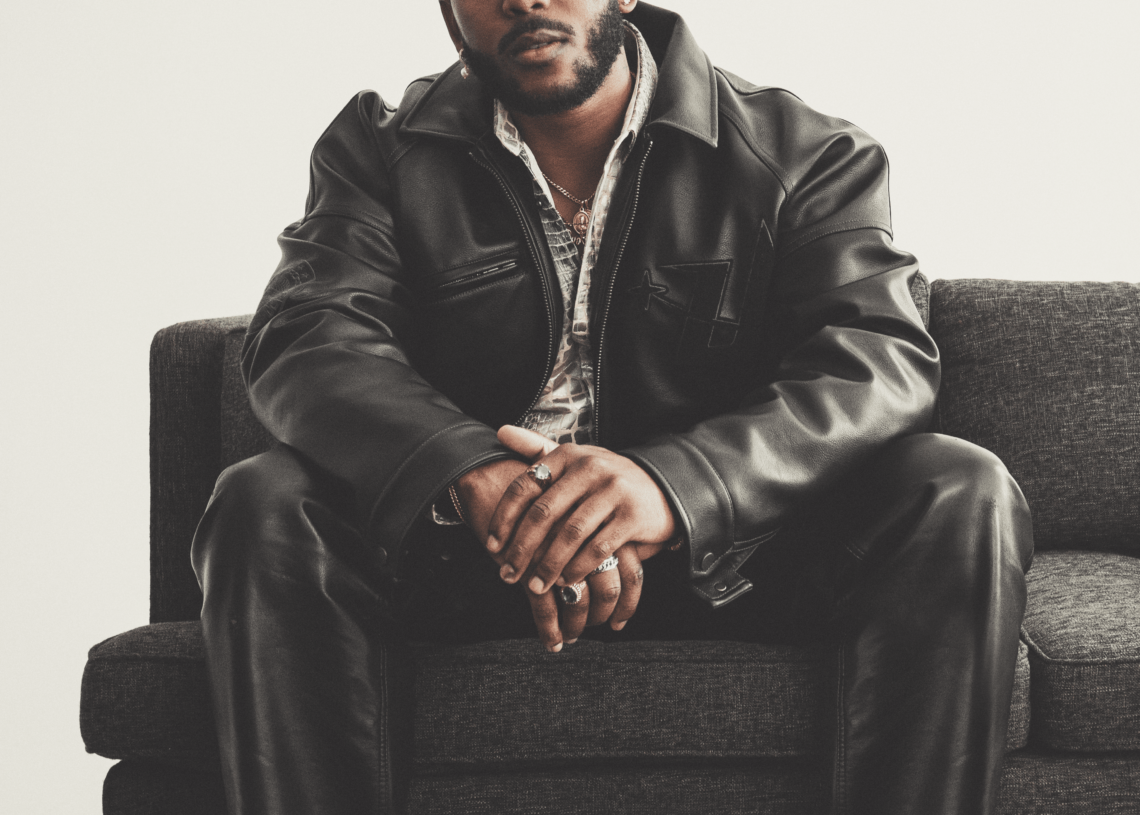 TA Thomas Releases Debut EP 'Caught Between 2 Worlds'