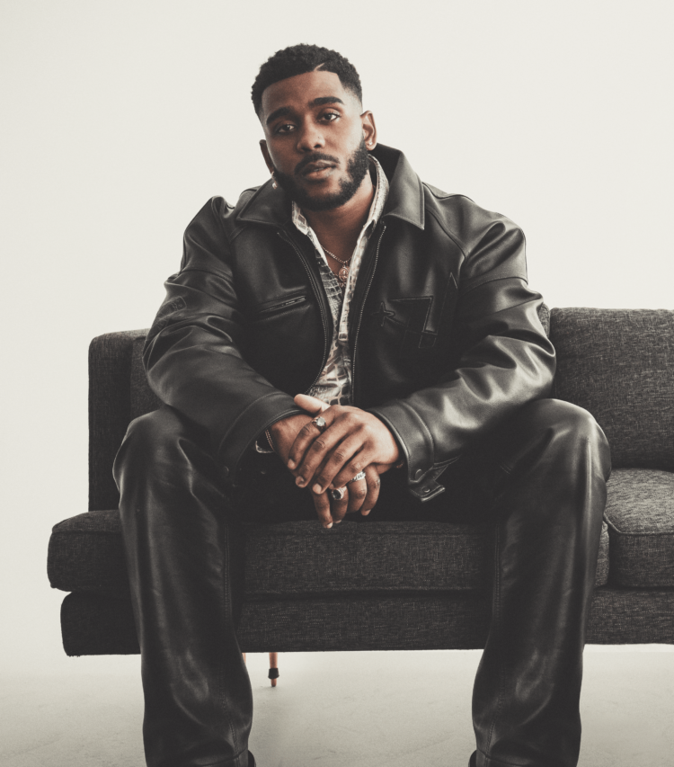 TA Thomas Releases New Song 'Pros and Cons'