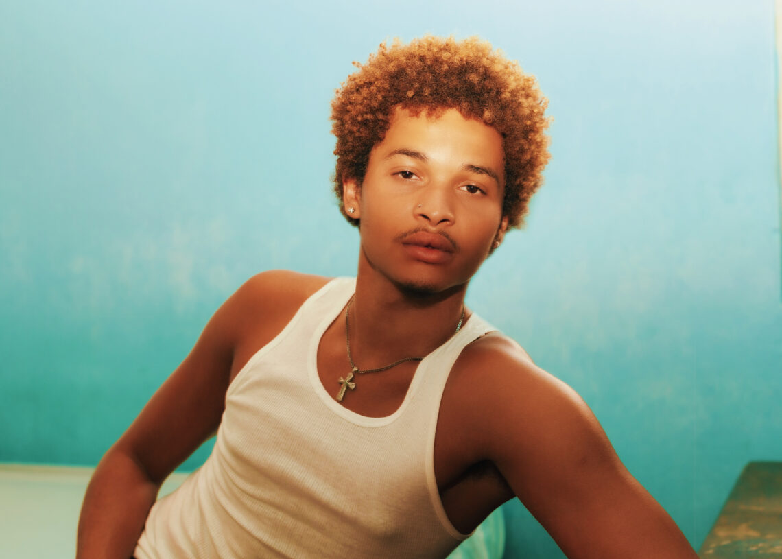 Destin Conrad Releases New Album 'Submissive'