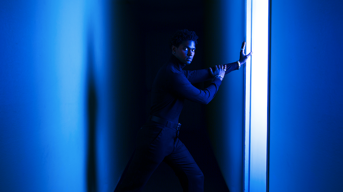 Johnny Manuel Releases New EP 'Blue'