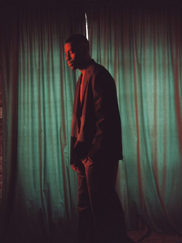 Lekan Releases Debut EP 'So You Know': Stream