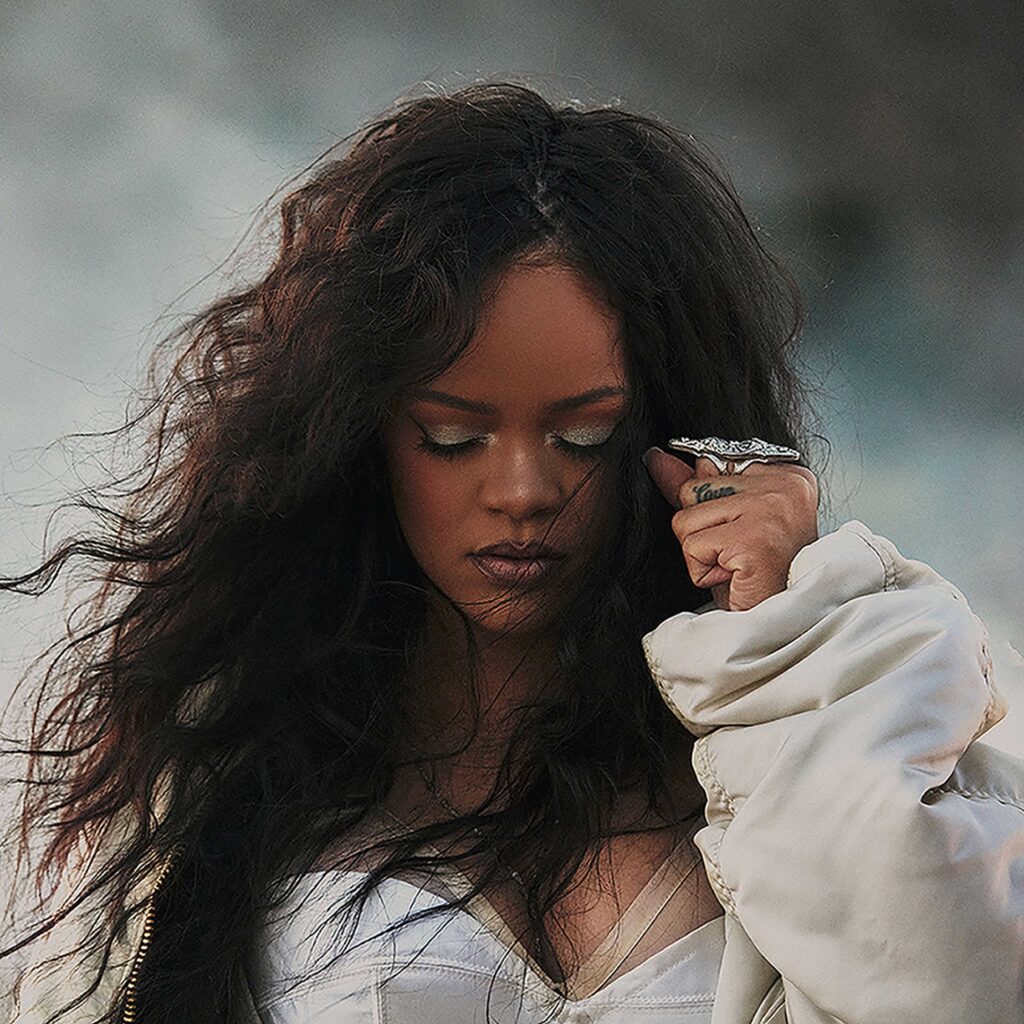 Rihanna Sets Record for Most RIAA Diamond Titles by a Female Artist