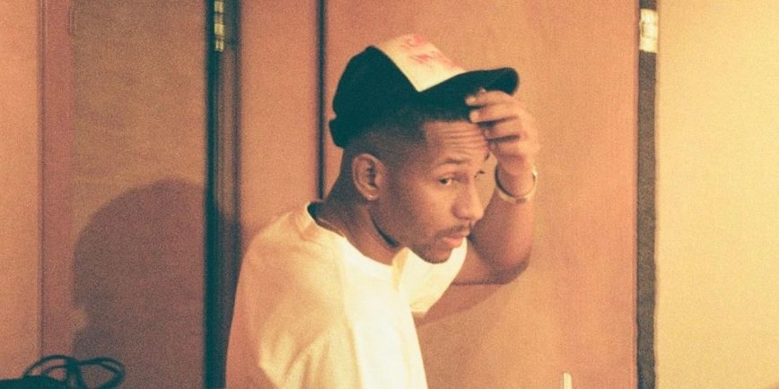 Isaia Huron Shares New Song 'Circle'