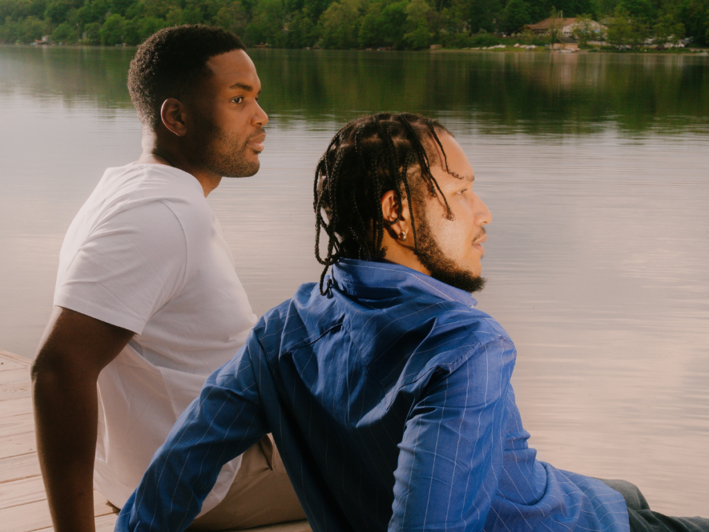 R&B Duo Bathe Escapes to 'Avalon' on New Song
